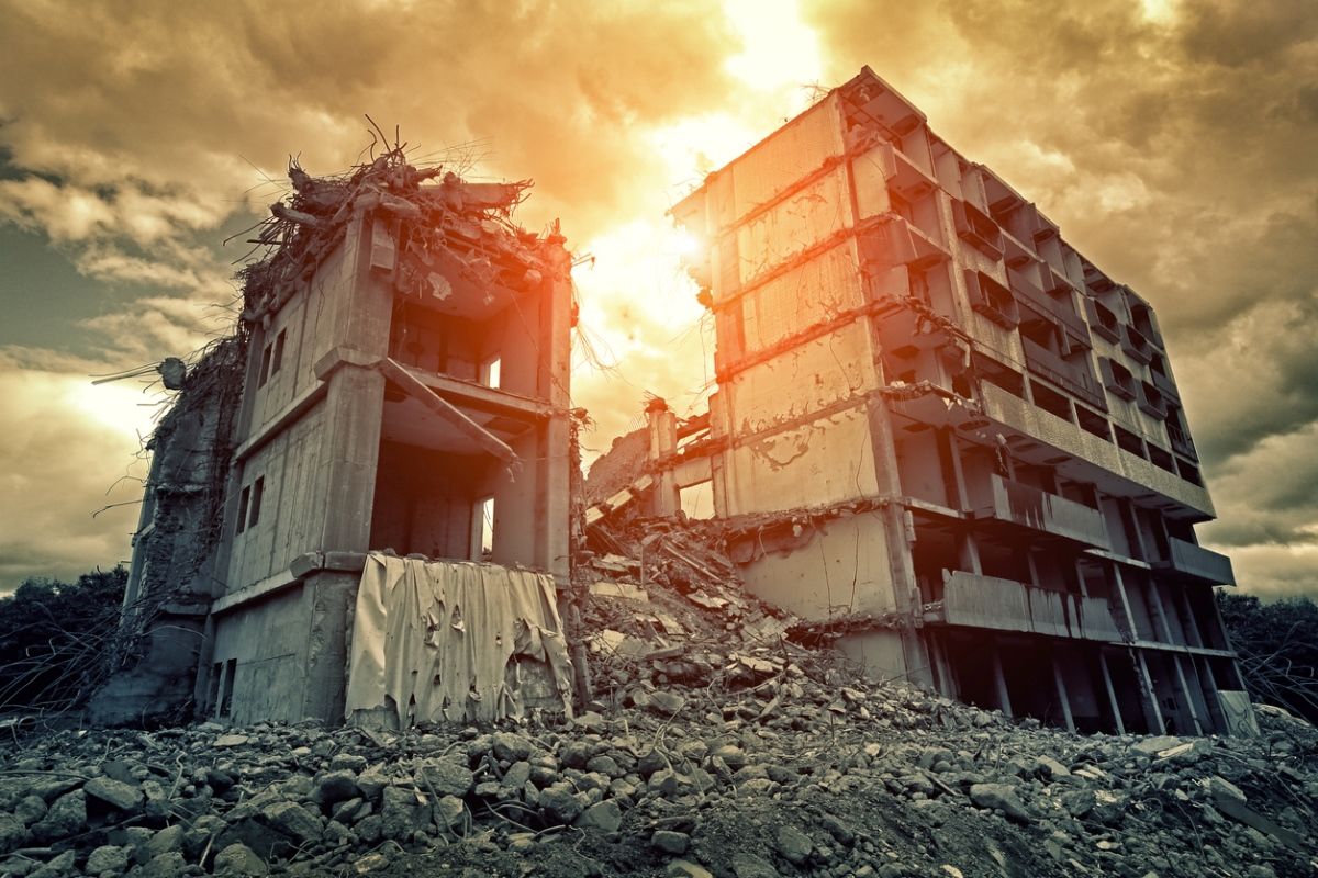 Post-Apocalyptic Fiction and Fact